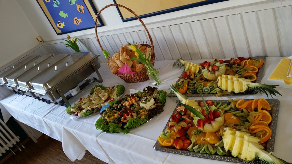 Lunch Buffet, Brunch Mittagsbuffet Partyservice Catering München ...